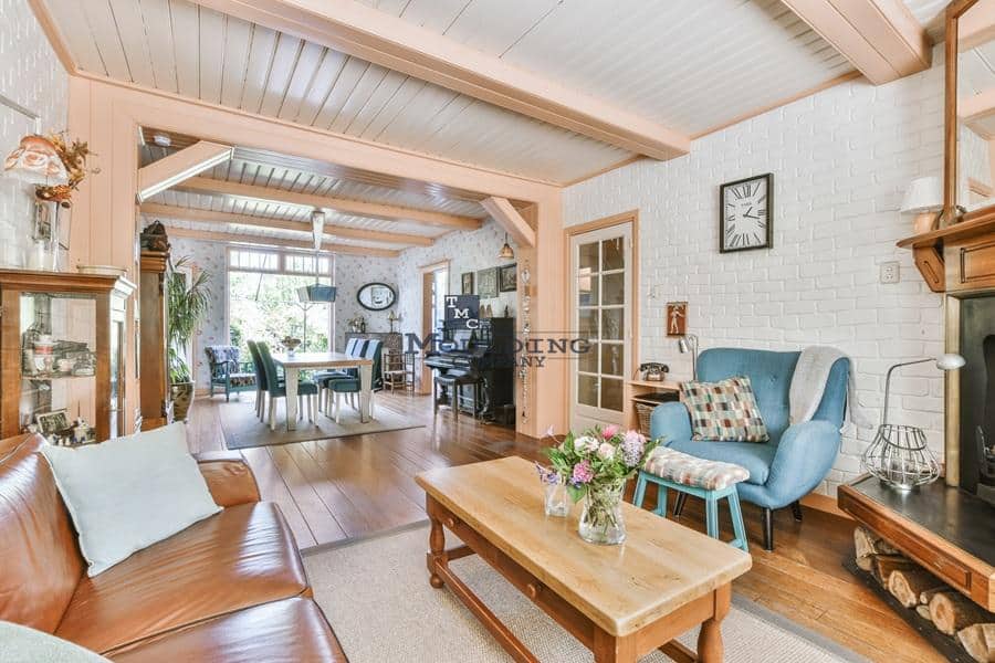 MDF vs Wood Trim: Which Material Is Right for Your Project? - The ...